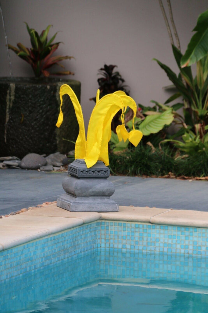 NEW Mini Bali Umbul Flags with Pole - Bali Flag Table Decor - 11 Colou ...